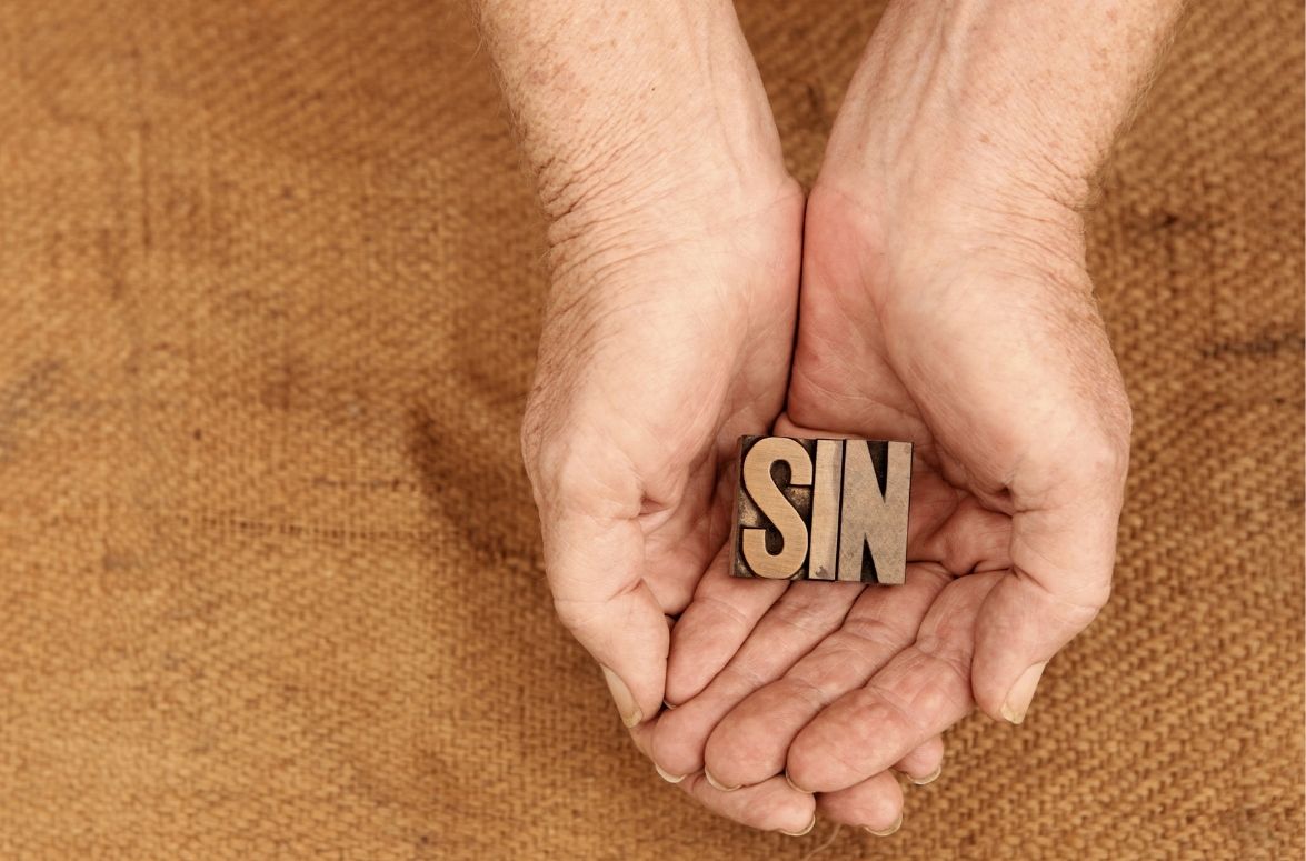 What Does the Bible Say About Sinners? - Best Bible Commentaries