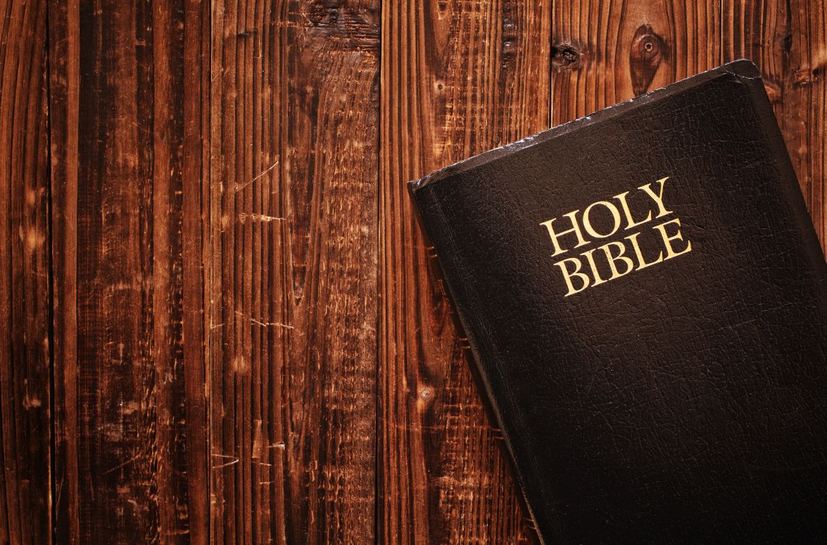 9 Important Facts About the Revised Standard Version (RSV) - Best Bible ...