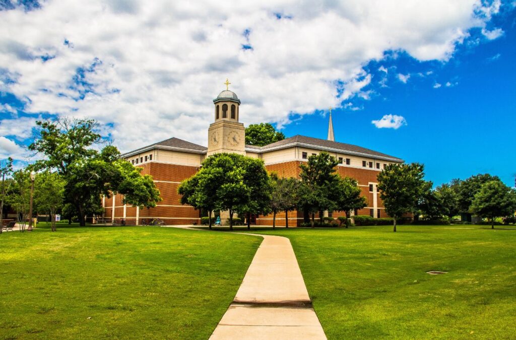 7 Arminian Seminaries to Know - Best Bible Commentaries